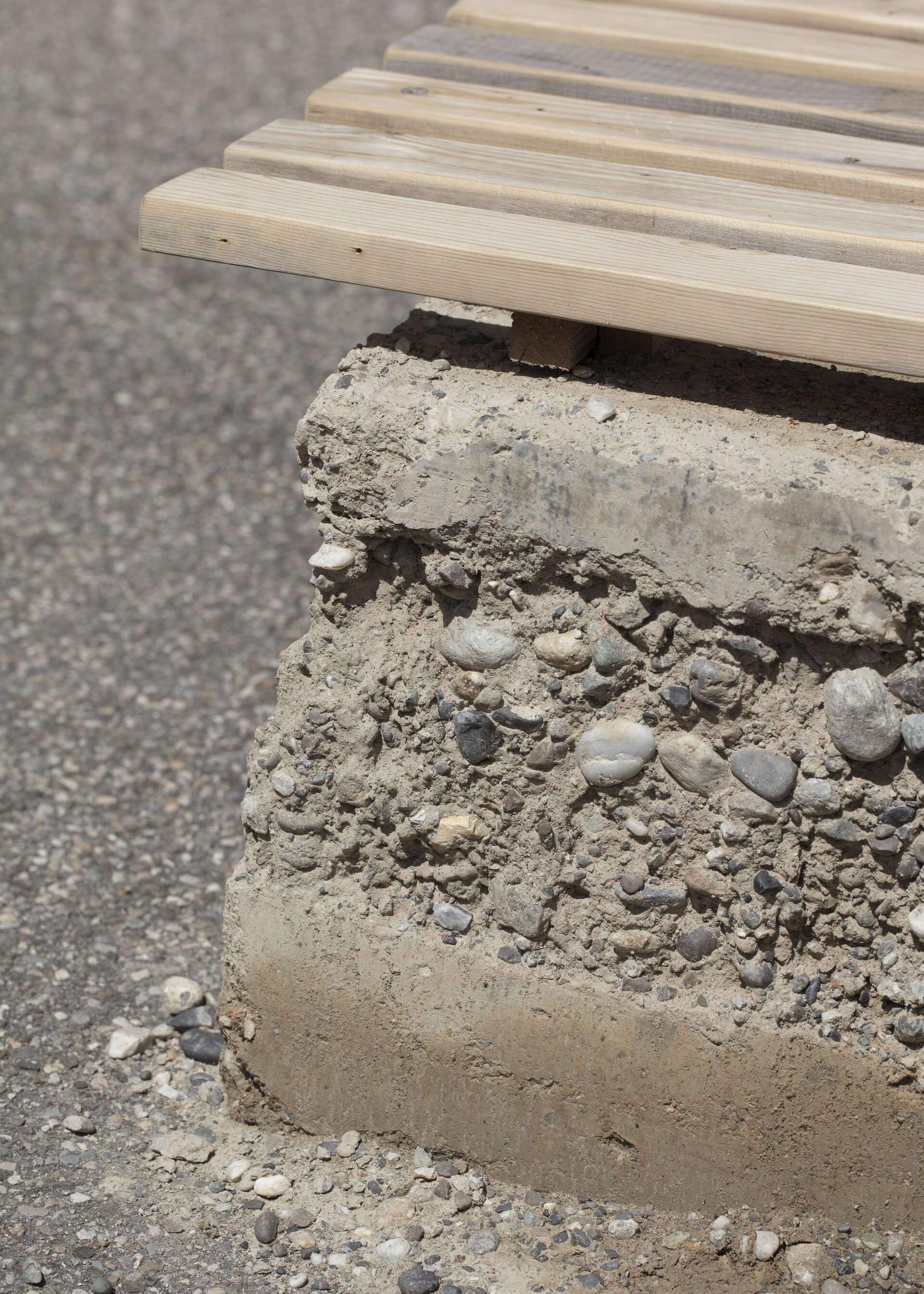 BUREAU — Epfl Alice lab - Resonances 2