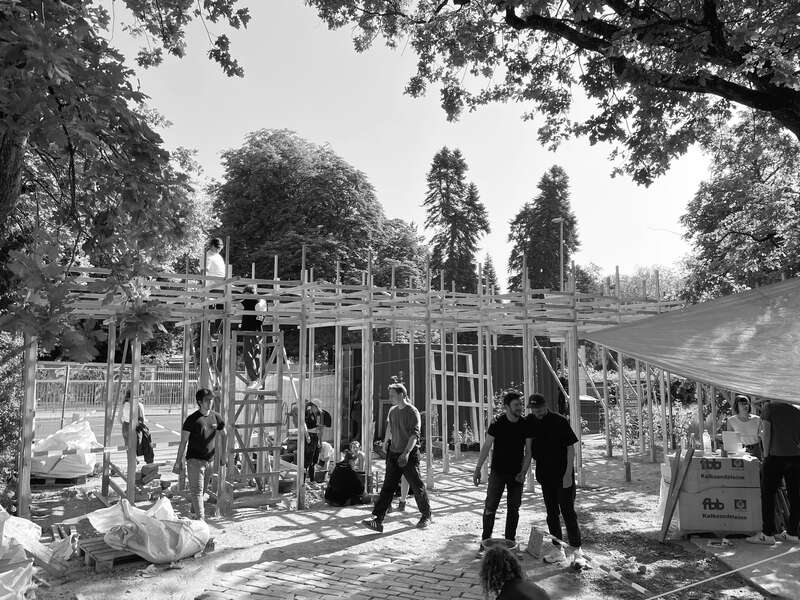 BUREAU — Talk / PERFORMING DIPLOMACY / IHEID Geneva